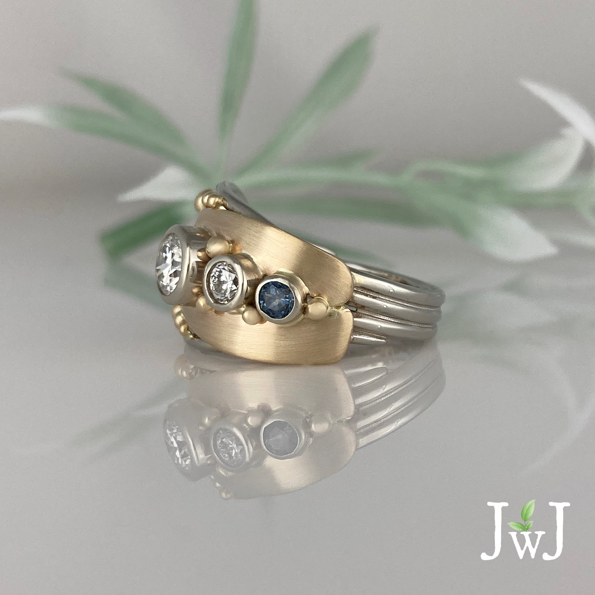 Val's Bubbles & Wake Ring - Jeanette Walker Jewellery